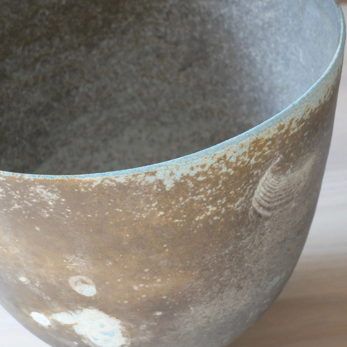 Jack Doherty Smokey Black Conical Vessel | London Ceramics